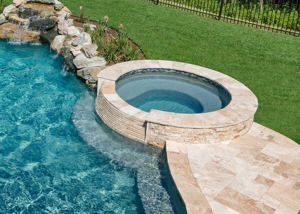 Custom Spas Designs | Avree Custom Pools